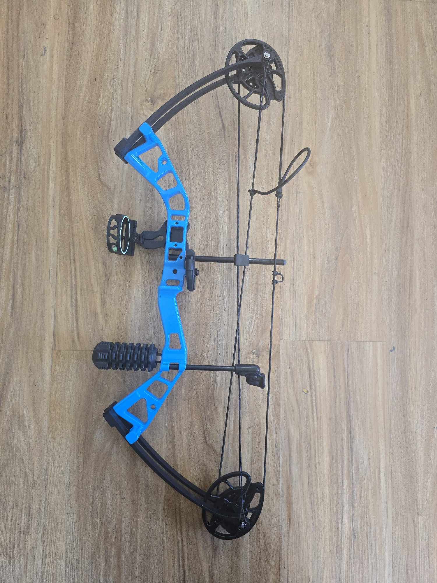 Pandarus L3 16-28" 16-40# RH kids compound bow kit