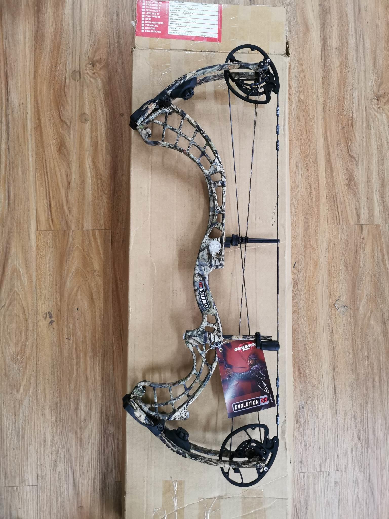 Obsession Evolution XS Compound Bow 70# RH Break up - clearance